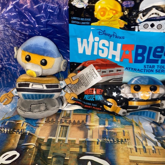 Disney | Toys | Disney Wishables Star Tours Attraction Series Mystery ...